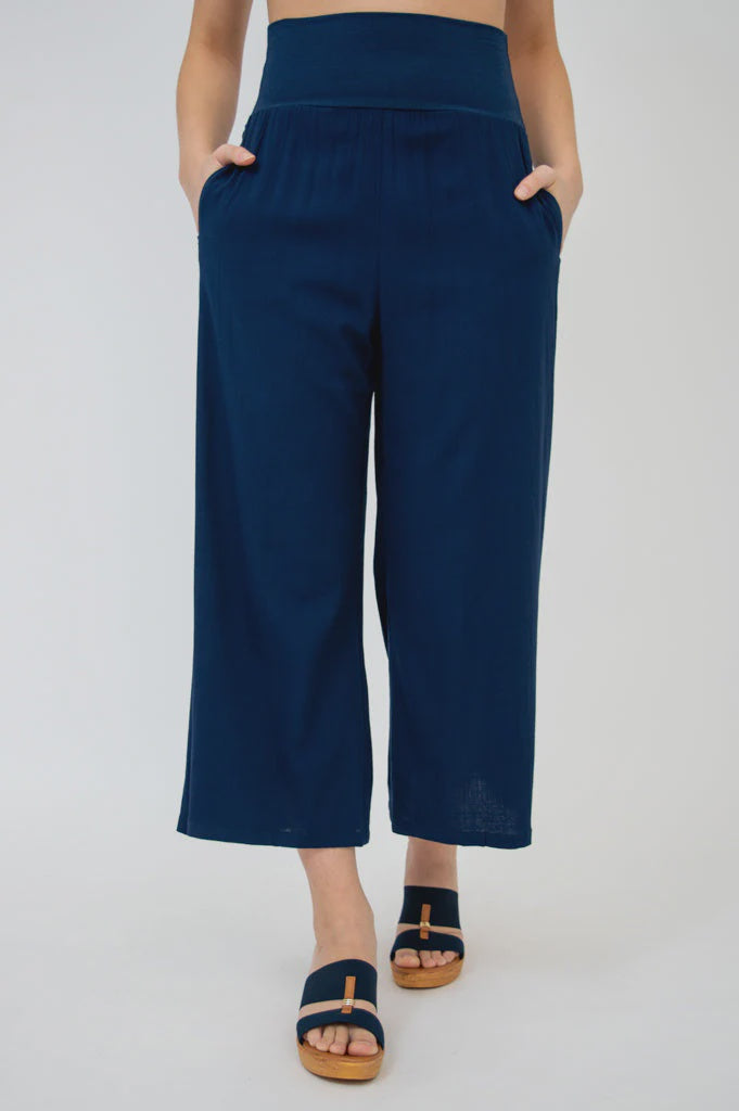 Blue Sky Landon Capri- Indigo – In Full Swing